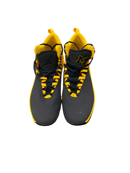 Austin Davis Michigan Basketball Player Exclusive Shoes (Size 17) – The ...