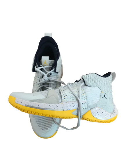 Jon Teske Michigan Player Exclusive White Jordan Why Not Zer0.2 Shoes ...